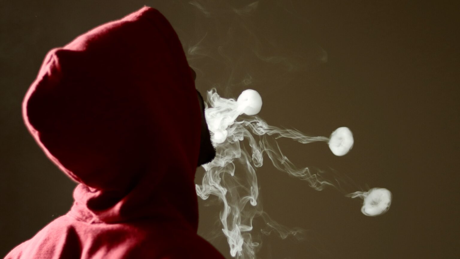 Top Vape Tricks for Beginners